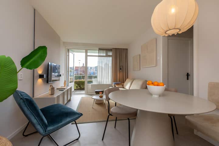Kurhaus App No. 1 At Walking Distance Of The Sea - Vlissingen
