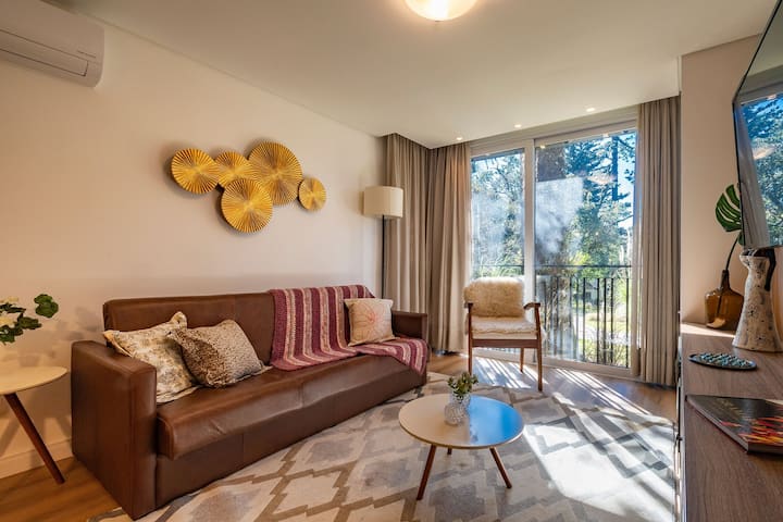 Rosa Apartamento Edifício Bav 102 Torre 1 - Gramado