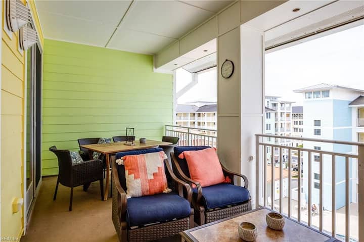 Time To Whisk Yourself Away To The Comfort Of  Laz - Sandbridge Beach, VA