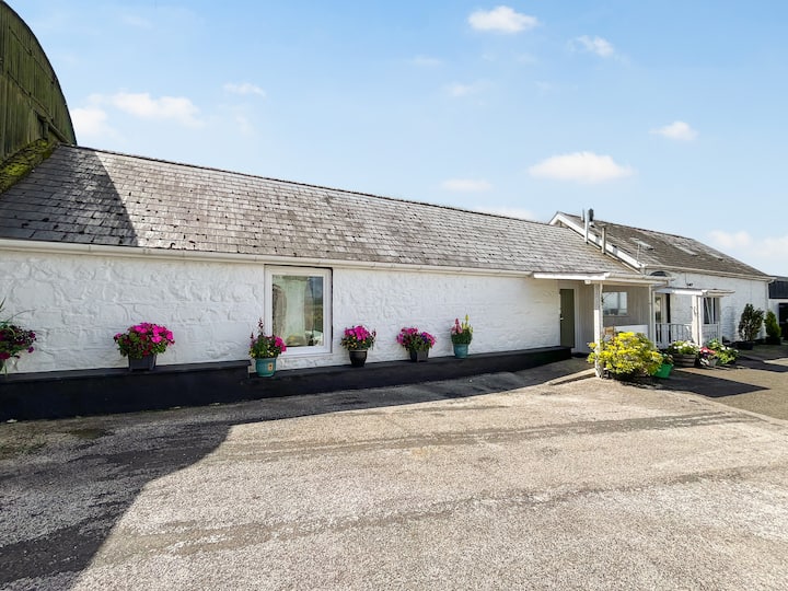 Uk47549 - Carty Cottage - Newton Stewart