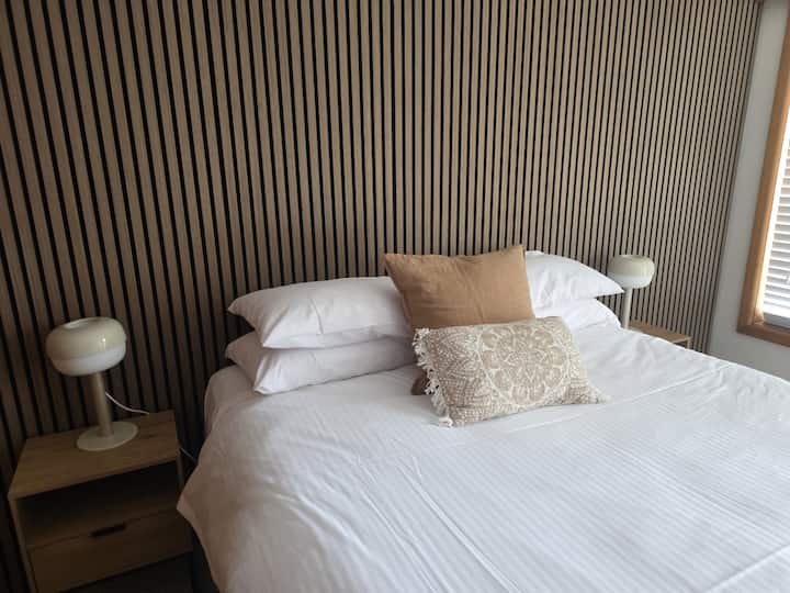 Freshly Renovated Comfort In Ballarat Cbd - Ballarat