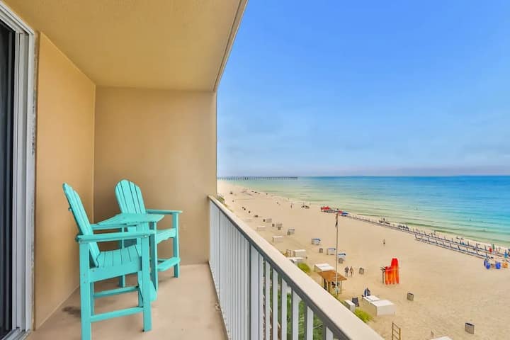 The Ocean Retreat 404- Sleeps 6- Gulf Views - Panama City Beach, FL