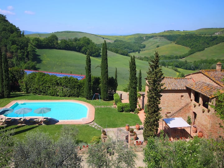 Ferme à Montalcino Avec Piscine Et Jardin - Montalcino