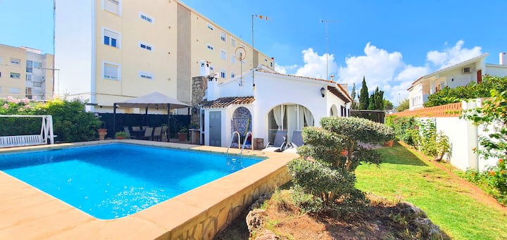 Chalet Independiente A 80 Mts De La Playa - Dénia