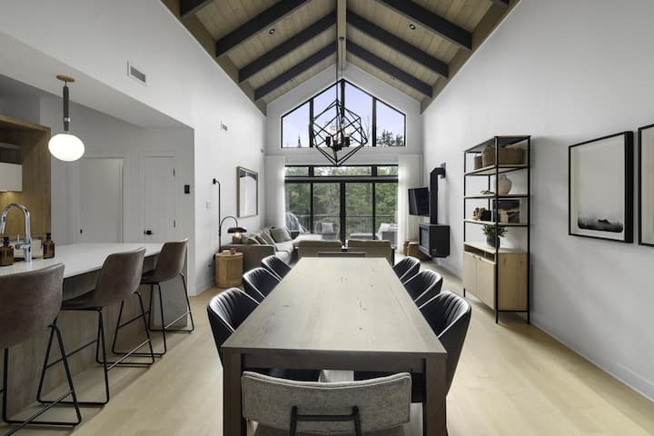 New! Verbier - 3bdrs W/ Pool & Sauna Near Village - Mont-Tremblant