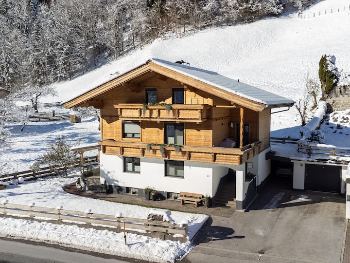 Bel Appartement Avec Balcon à Hopfgarten - Wörgl