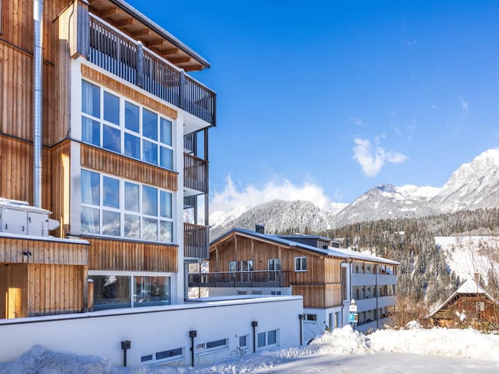 Apartment With Southwest-facing Balcony - Haus