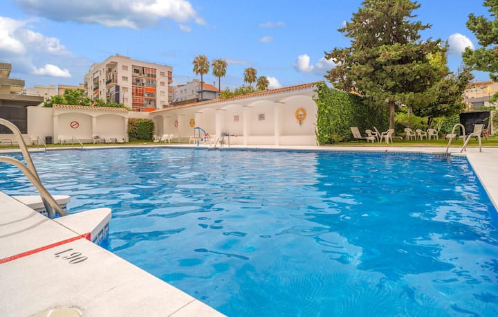 Nice Apartment In Fuengirola With Wifi - 豐希羅拉