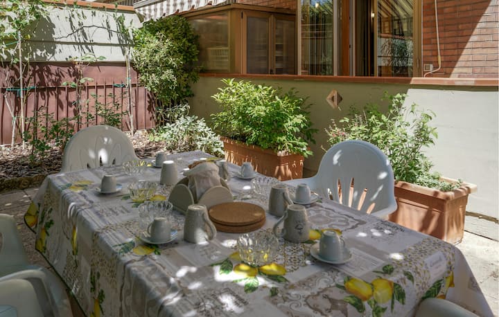 Lovely Apartment In Monteriggioni - Monteriggioni
