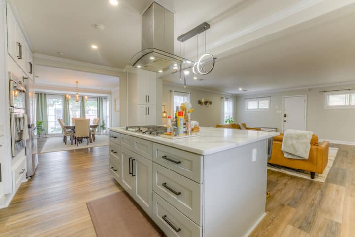 Modern Fully Reno Home In E-mem - Memphis