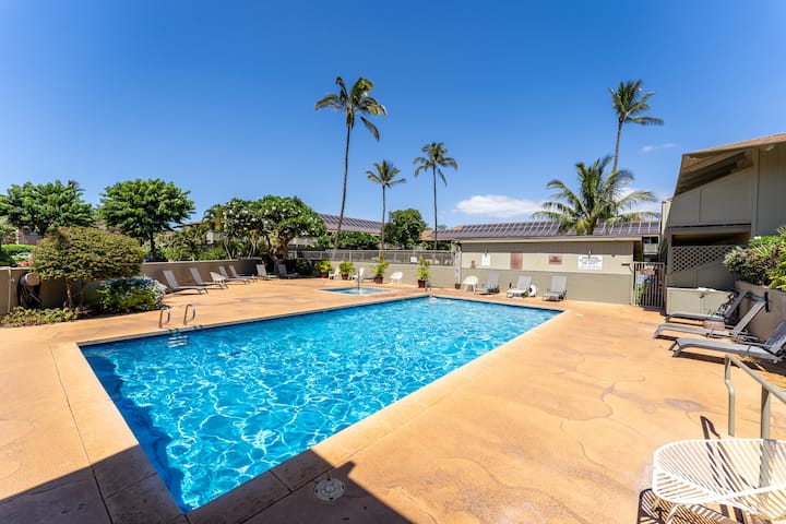 Chic Studio Across The Beach, Pool, Hot Tub, Wifi - Kihei, HI