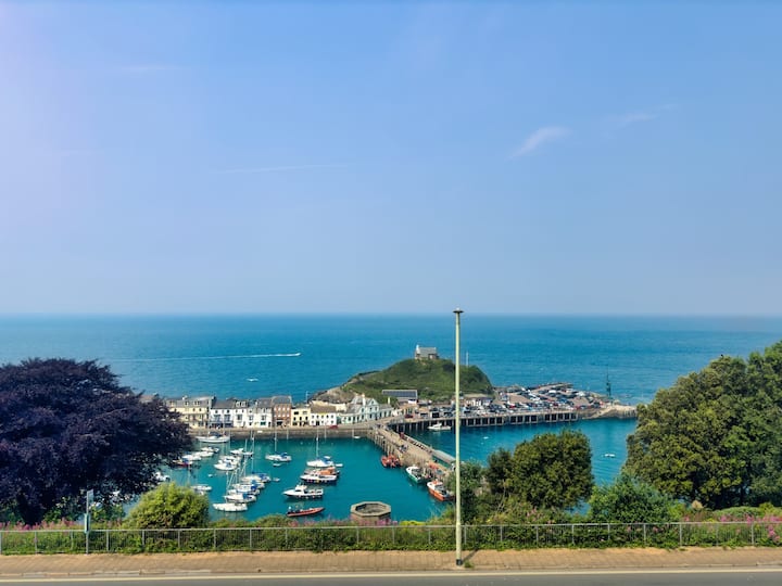 Harbour View - 伊爾弗勒科姆