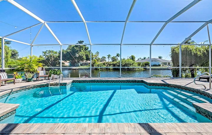 Blue Abaco - Beautiful Waterfront House - Matlacha, FL