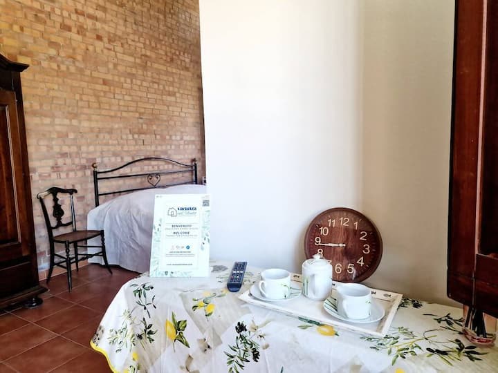 Casale Nel Cilento - Leccino - Pollica
