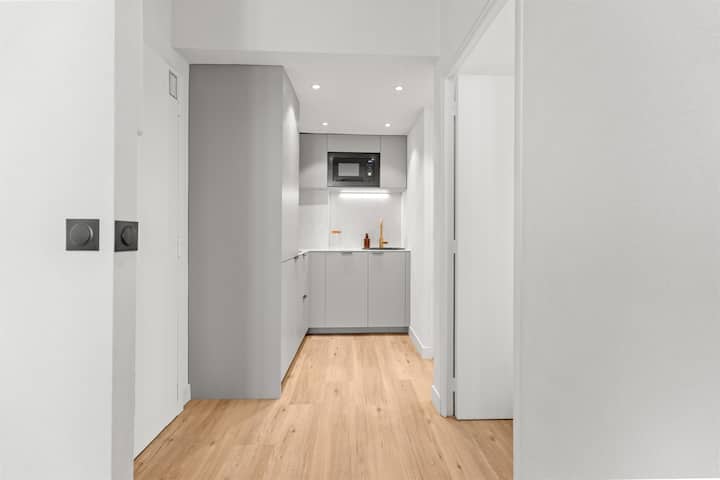 Renovated Apartment Min. From Beach/palais - Cannes