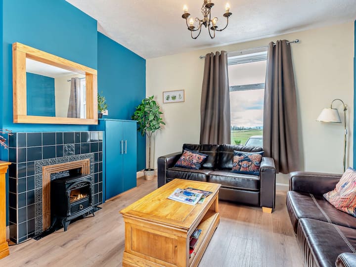 2 Bed In New Lanark (95359) - Biggar