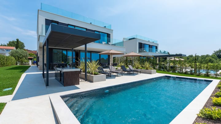 Villa Parenzo I By Villas Guide - Poreč