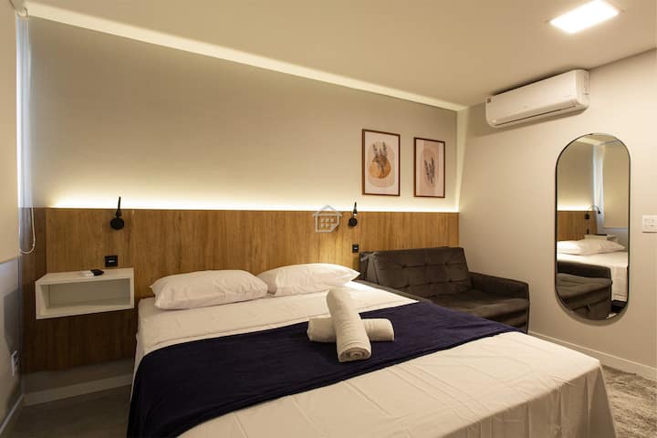 Lindo Apartamento Em Um Bairro Privilegiado! - Porto