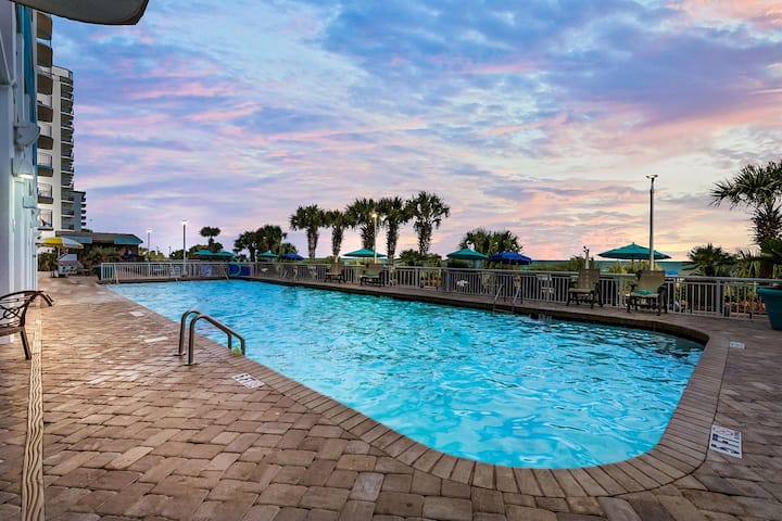 Deal! Boho Oceanview Paradise, Luxking, Lazy River - Myrtle Beach