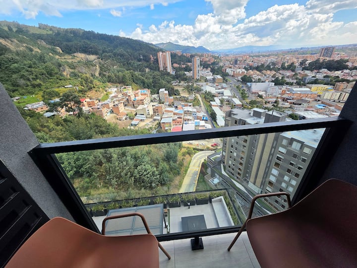Comfort Luxe, Balcony + Parking, Usaquén Bogotá - Bogota