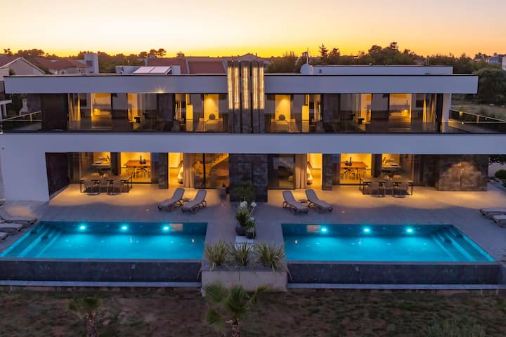 Luxury Villa Pot With Pool - Private Beach Access - Vir