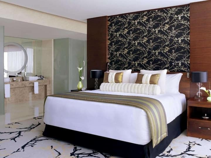 Luxury King Room Near Department Of Education Auh - Abu Dhabi