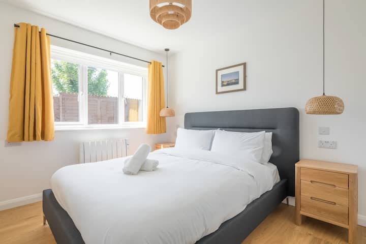 Newly Renovated 1-bed Apt - Fab Location! - Cambridge