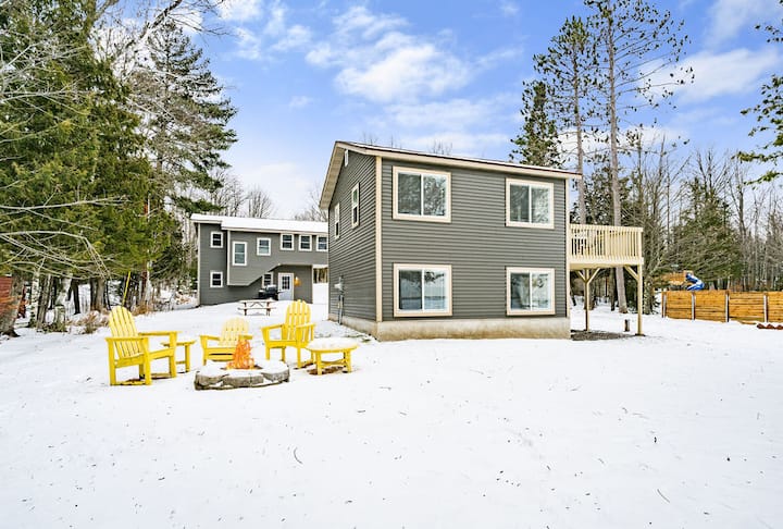 Cozy Cabin Getaway On Grand Lake - Grand Lake, MN