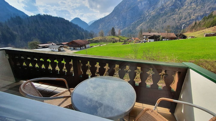 Ferienwohnung Mit Terrasse Und Bergblick - Lofer