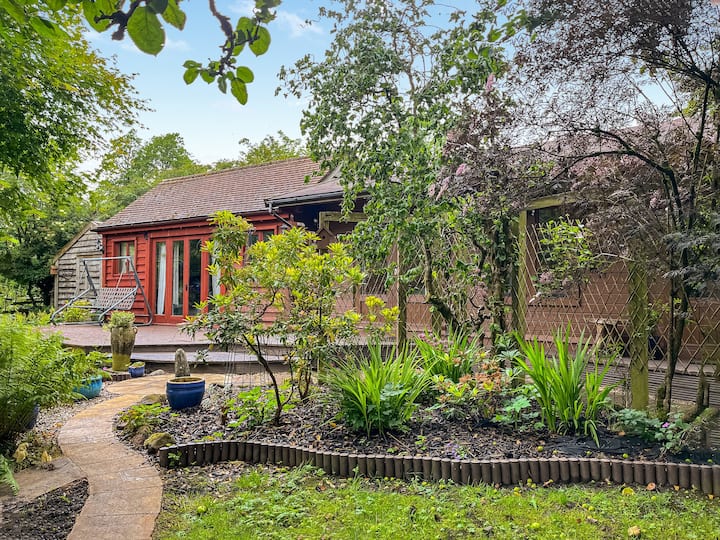 Ivy Lodge - Rudyard Lake