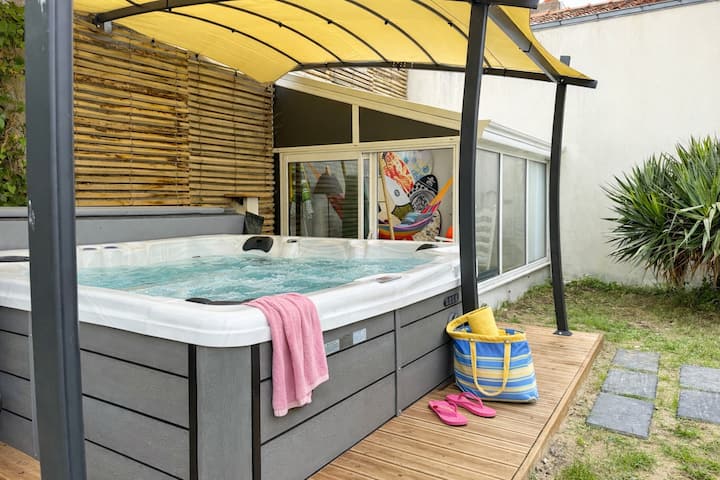 Maison Avec Jacuzzi Au Calme – Quartier La Chaume, - Les Sables-d'Olonne