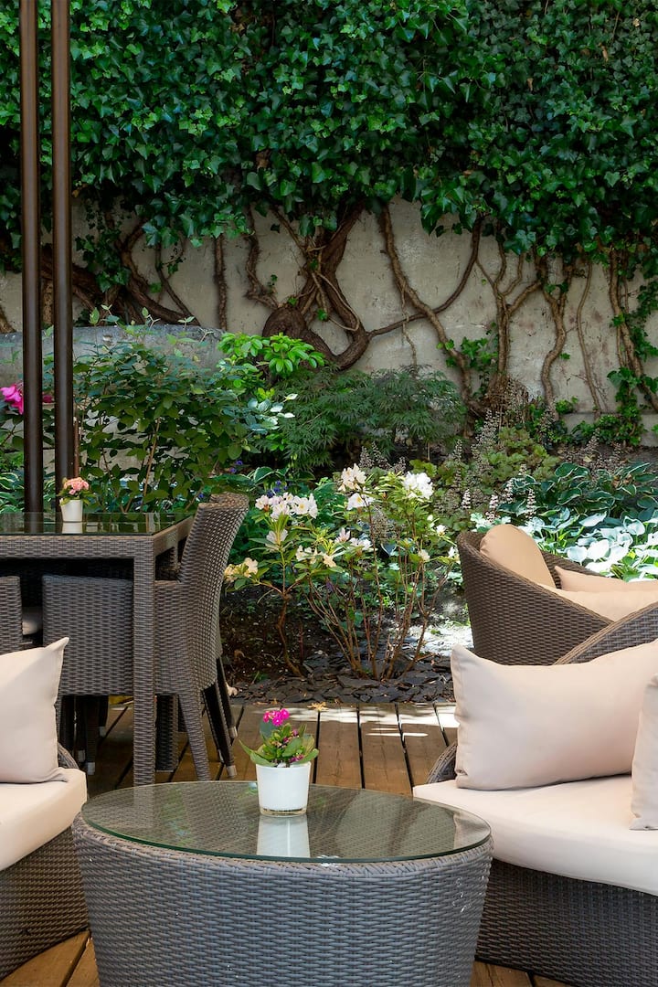 Feng Shui Inspired Room At Hôtel Jade - Geneva