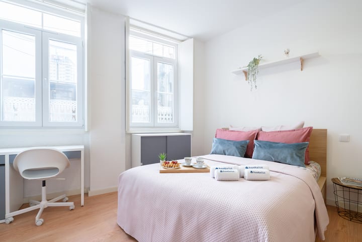 Santa Catarina Cosy Downtown By Hostwise - Porto