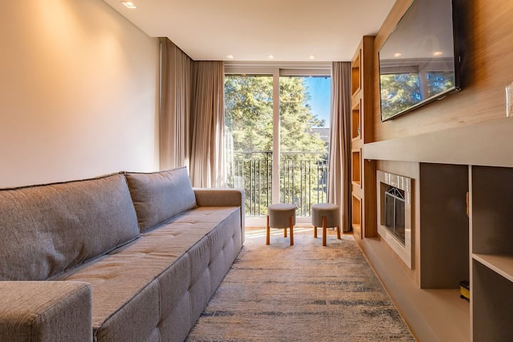 Rosa Apartamento Edifício Bav 302 Torre 2 - Gramado