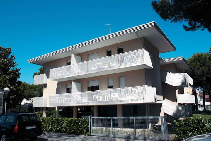 Appartement De Vacances Avec Balcon Et Climatisati - Bibione