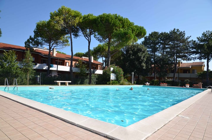 Appartement De Vacances Avec Jardin Et Climatisati - Bibione