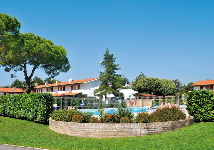 Holiday Apartment Mit Klimaanlage Und Terrasse - Bibione