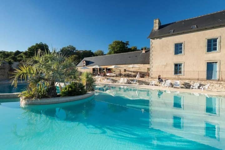 Camping 5 éToiles - Piscine  - Ccaaage - Quimper