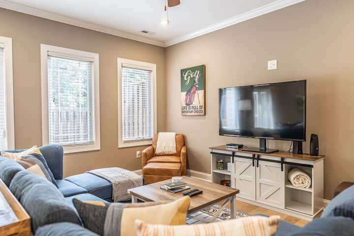 Mulligan Manor: Downtown Southern Pines - Southern Pines