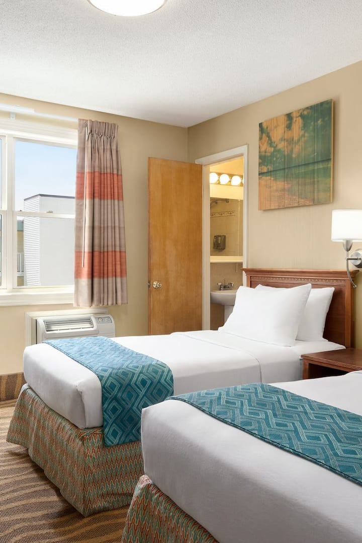 Easy Access To Award-winning Beaches - Ocean City, MD