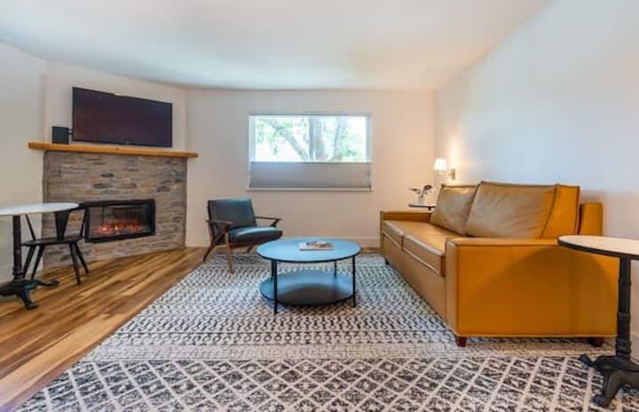 Free Transport To/from Local Sights - Calistoga, CA