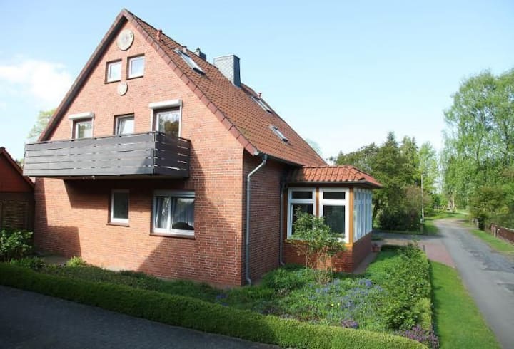 Komfortable Ferienwohnung Mit Großem Balkon - Walsrode