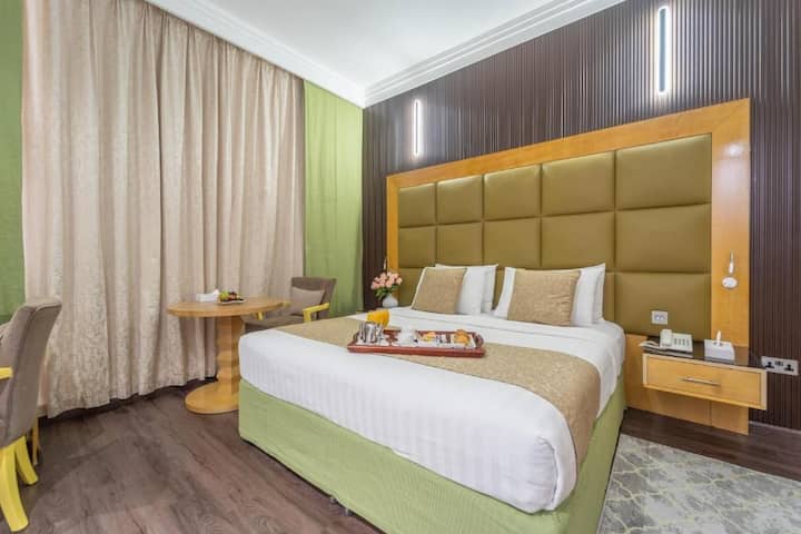 Superior King Room Near City Centre Deira - Dubai