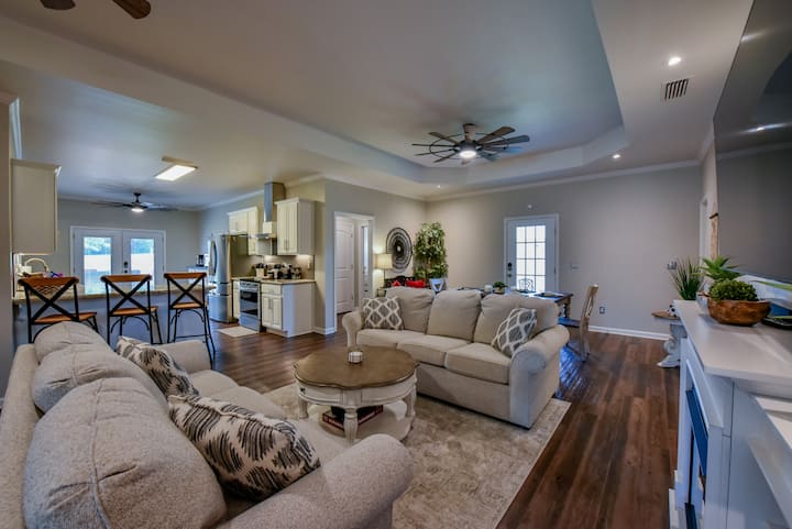 Crimson Corner - Tuscaloosa, AL