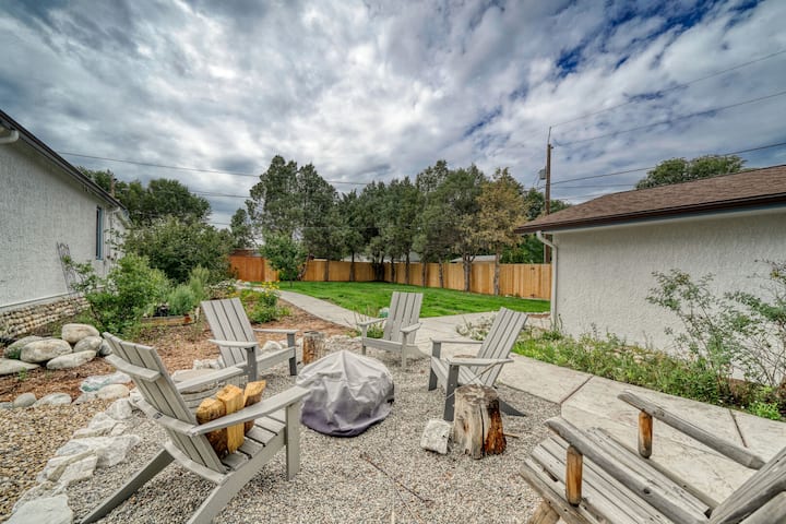Walk To Town ~ Fire Pit ~ Quiet Neighborhood - Salida, CO