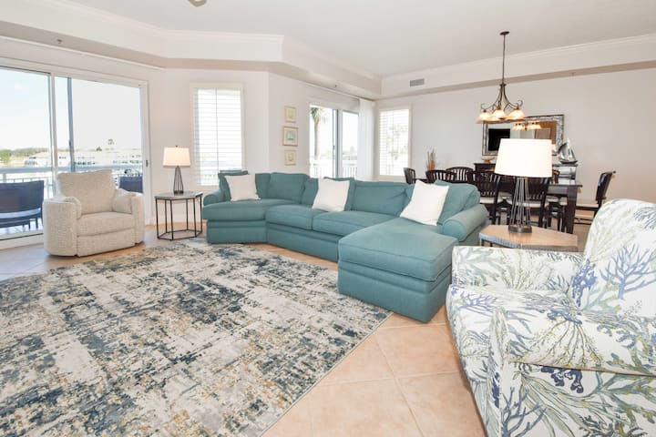 Harbor Landing 104a By Compass Resorts - Destin, FL