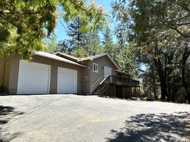 Deer Xing Retreat – Cozy Comfort In Twain Harte - Twain Harte, CA