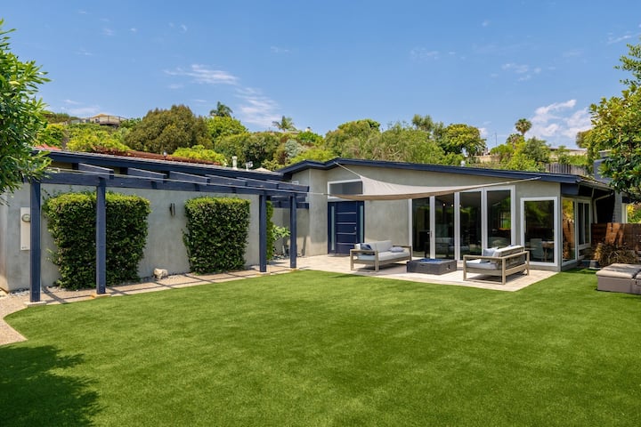Paradise Retreat- Stunning Views & Serene Elegance - San Diego, CA