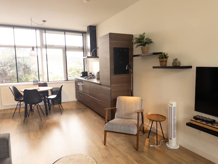 De Schelp 86 | Garden & Free Parking - Zandvoort