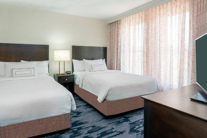 Downtown Atl Suite L Golf. Gym. Free Breakfast. - Atlanta, GA